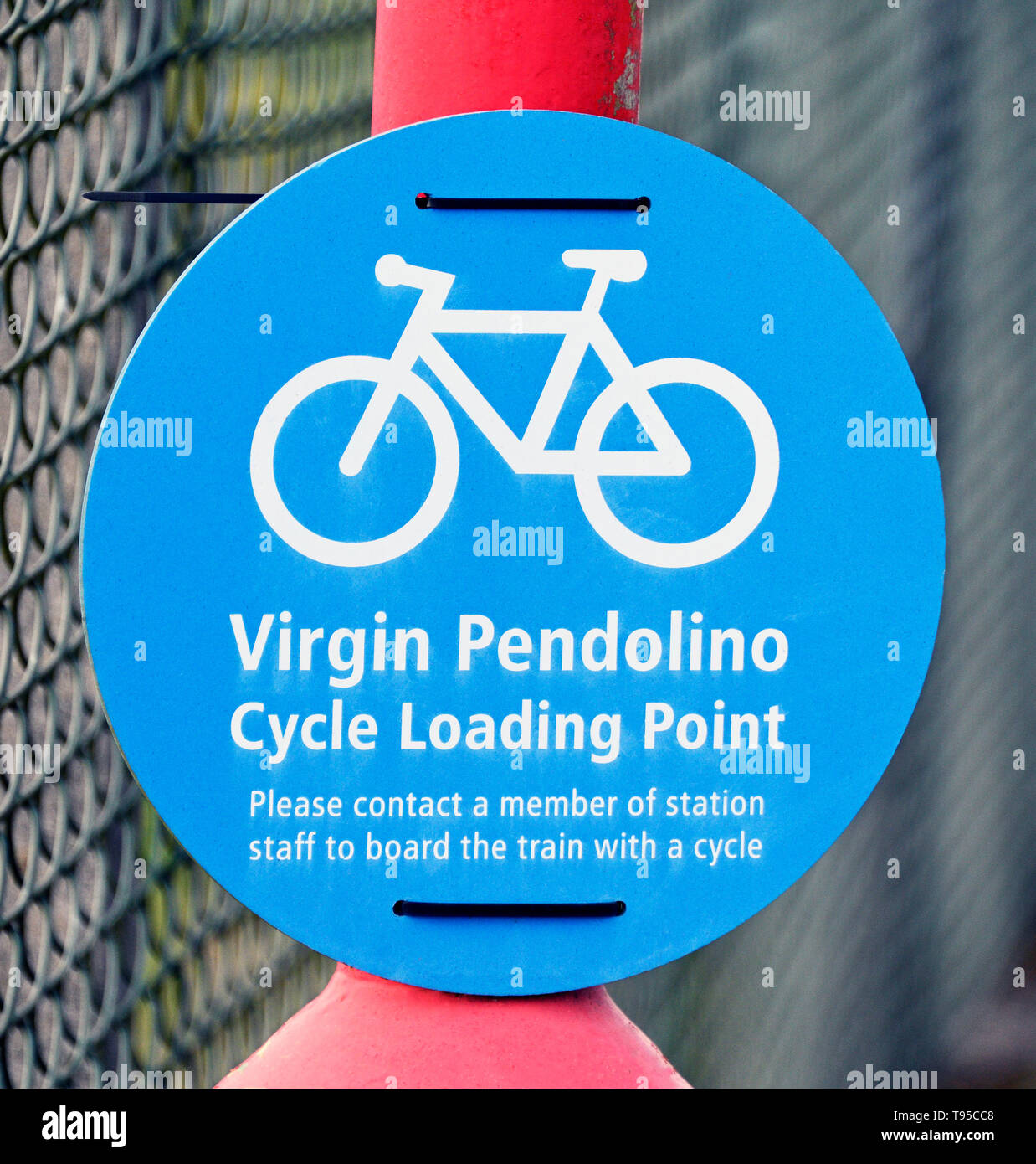 Loading cycle hi-res stock photography and images - Alamy