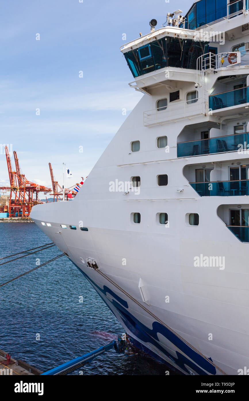 Superstructure cruise ship hi-res stock photography and images - Alamy