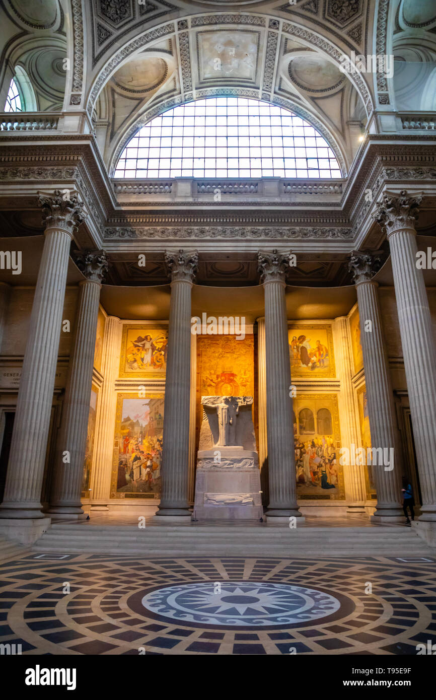 Pantheon paris inside hi-res stock photography and images - Alamy