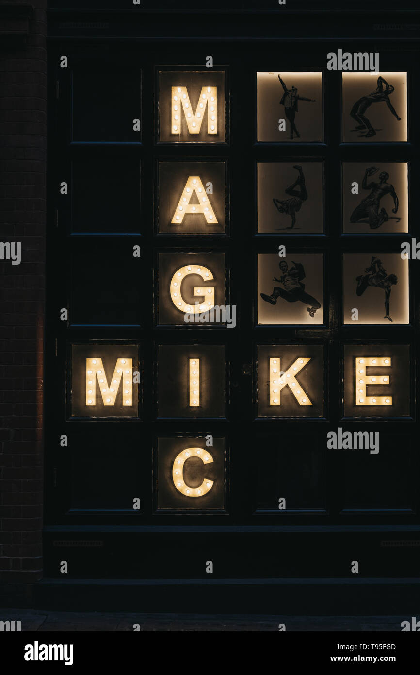 Stage show soho hi-res stock photography and images - Alamy