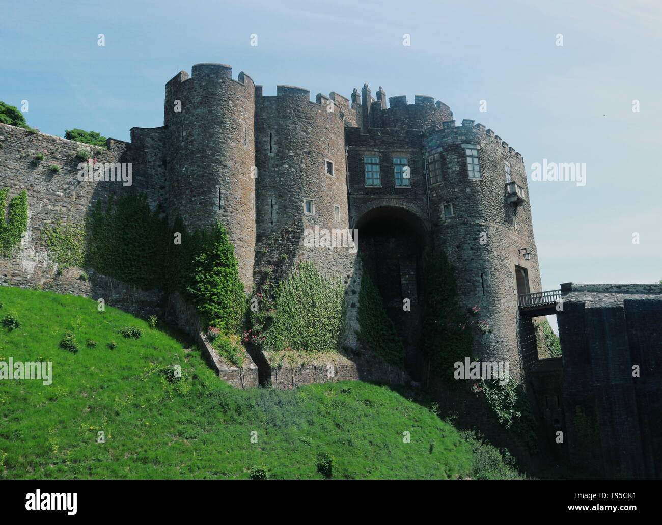 Dover castle entrance hi-res stock photography and images - Alamy