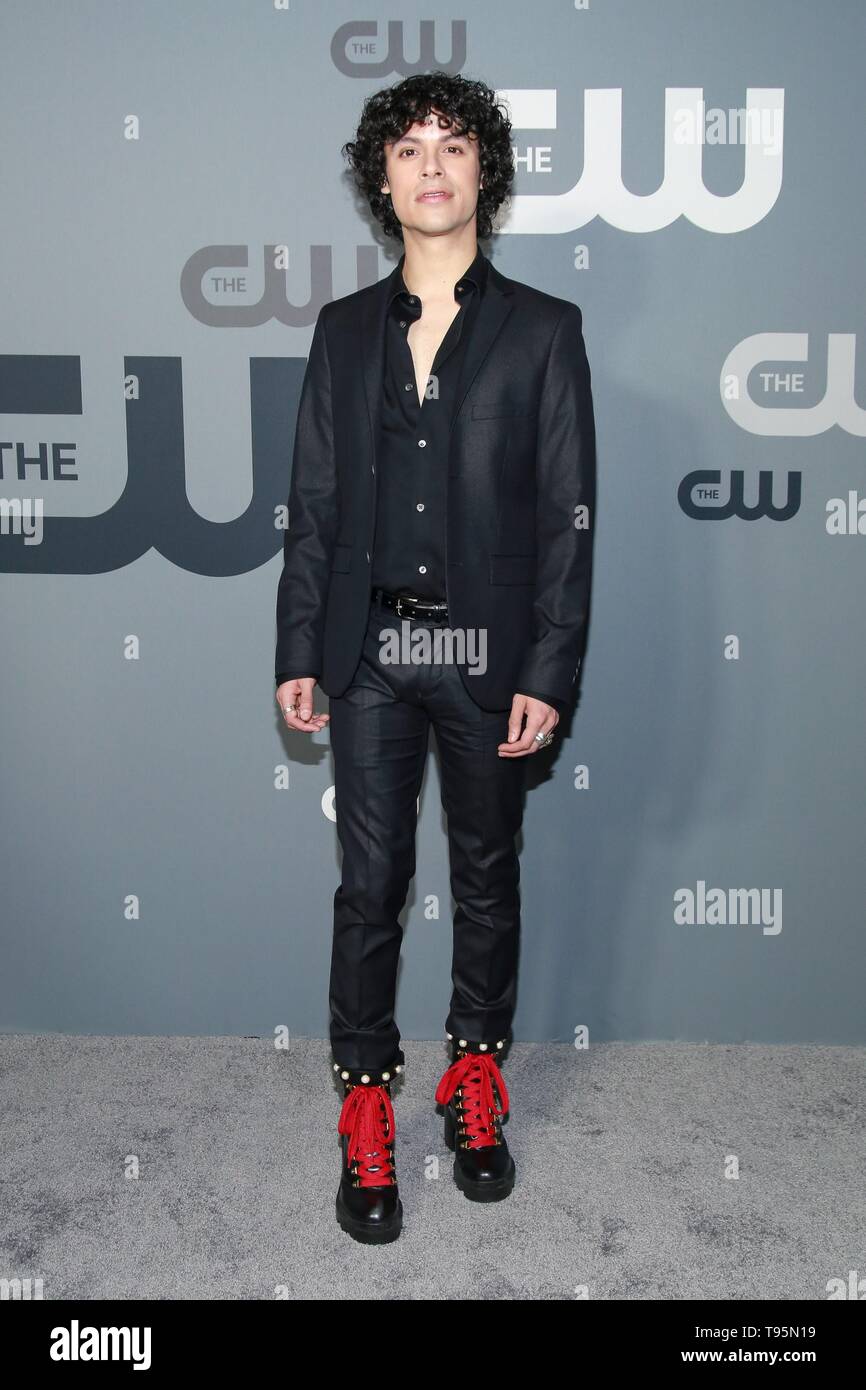 Johnny beauchamp hi-res stock photography and images - Alamy