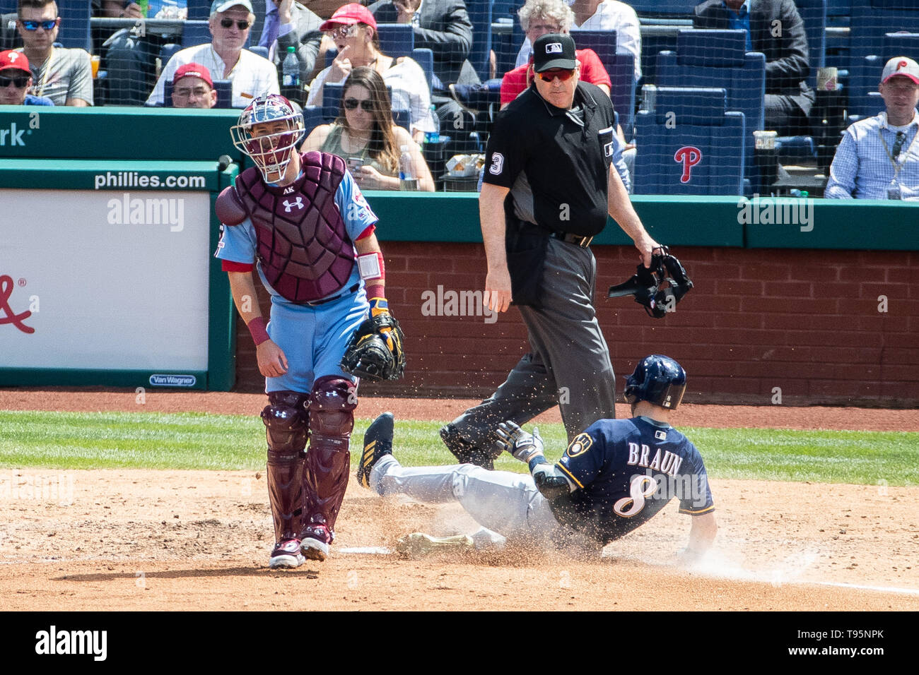 Philadelphia, Pennsylvania, USA. 16th May, 2019. Milwaukee Brewers left ...