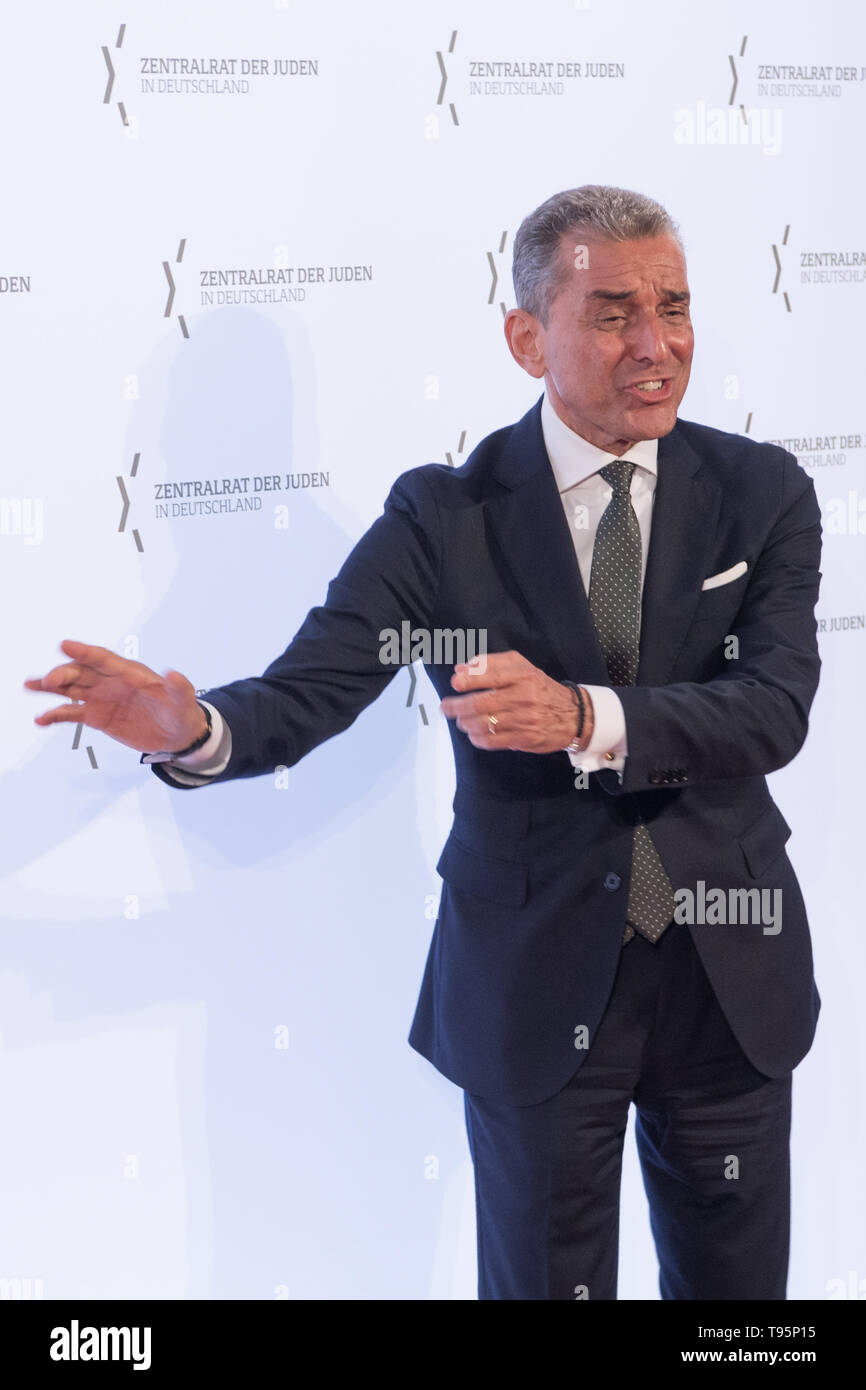 Leo friedman hi-res stock photography and images - Alamy