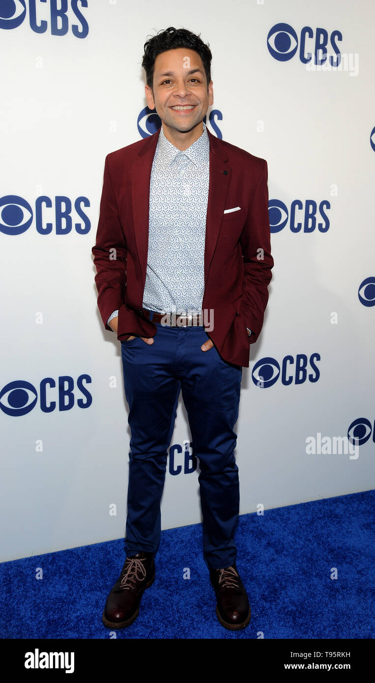 Izzy diaz hi-res stock photography and images - Alamy