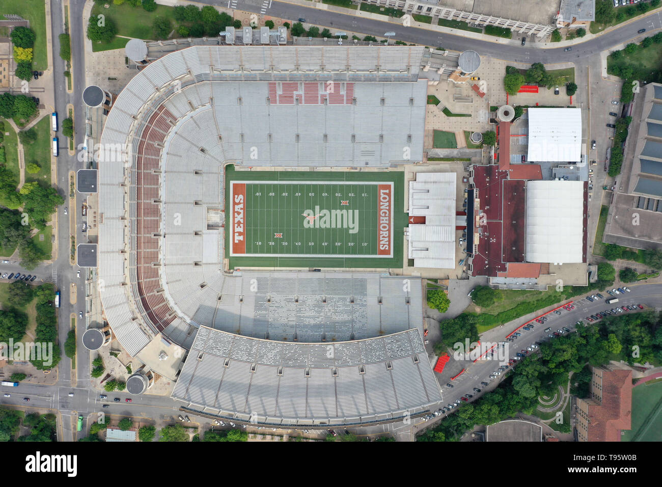 Texas memorial stadium hi-res stock photography and images - Alamy