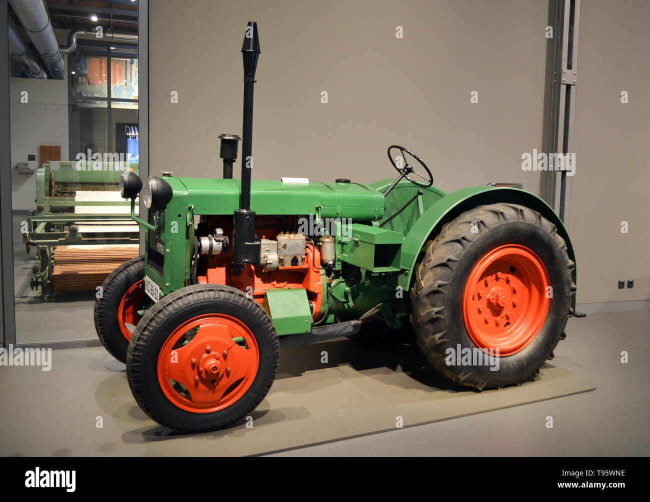Pre war design hi-res stock photography and images - Alamy