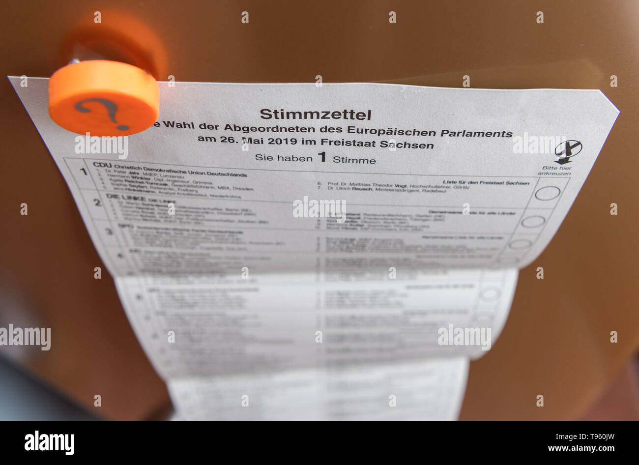 Dresden, Germany. 17th May, 2019. ILLUSTRATION - A ballot paper for the ...