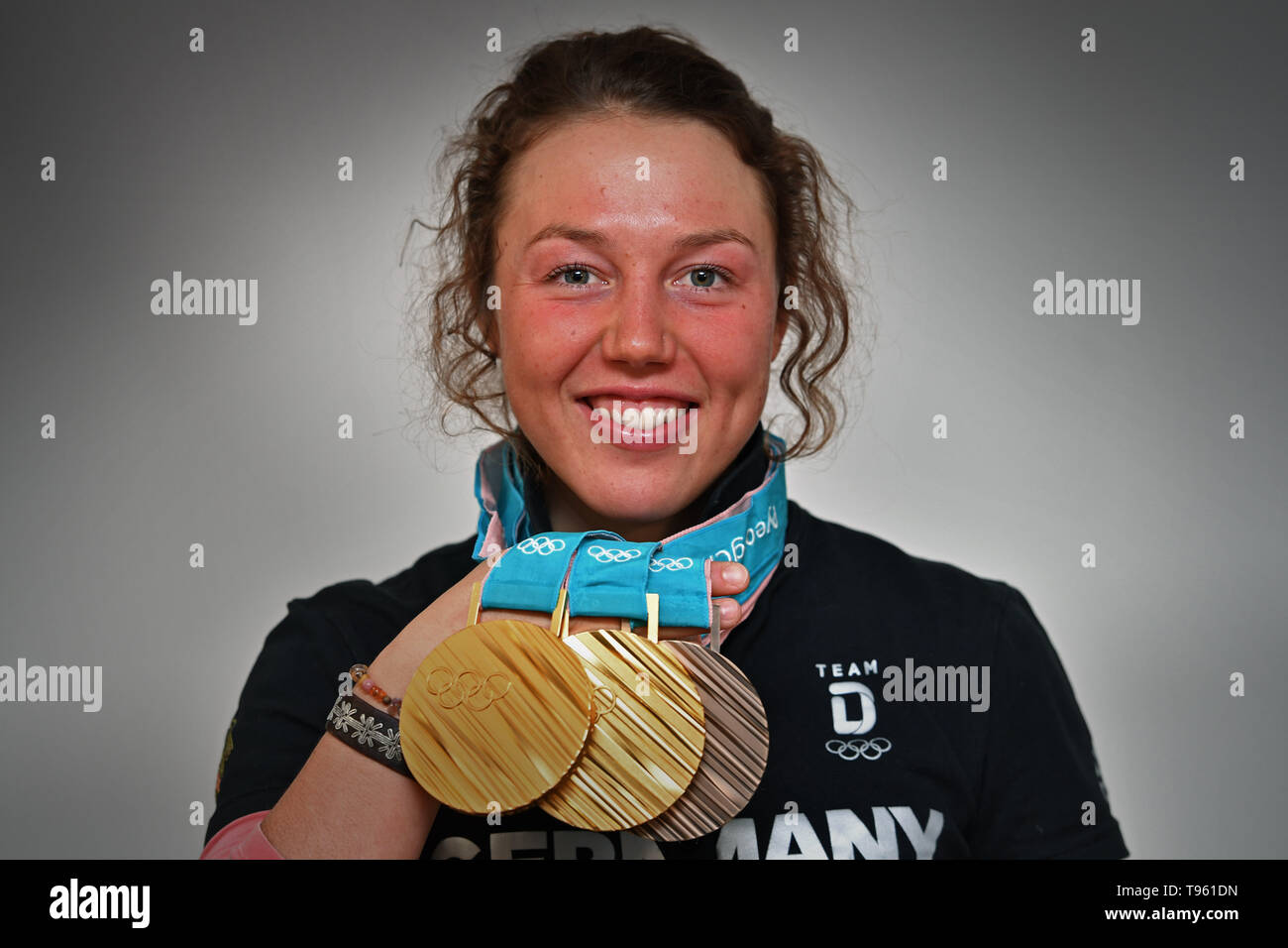 Garmisch Partenkirchen, Deutschland. 17th May, 2019. Laura DAHLMEIER finishes her career with 25 ...