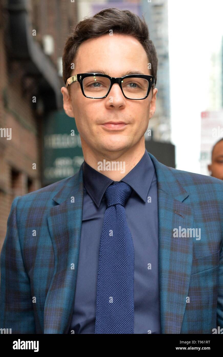 Jim Parsons at talk show appearance for The Cast of BIG BANG THEORY at ...