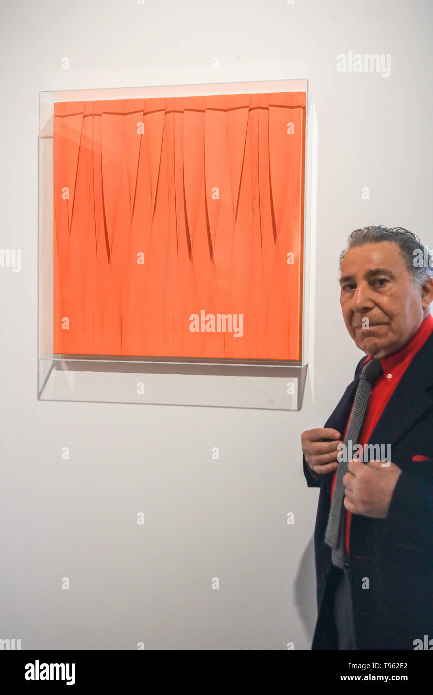 Spatialism hi-res stock photography and images - Alamy