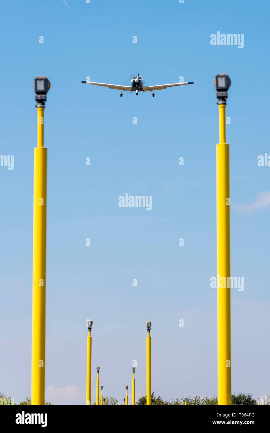 Approach aid hi-res stock photography and images - Alamy