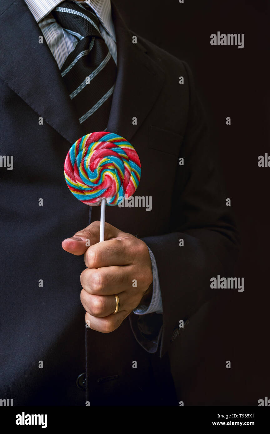 Lollipop food hi-res stock photography and images - Alamy