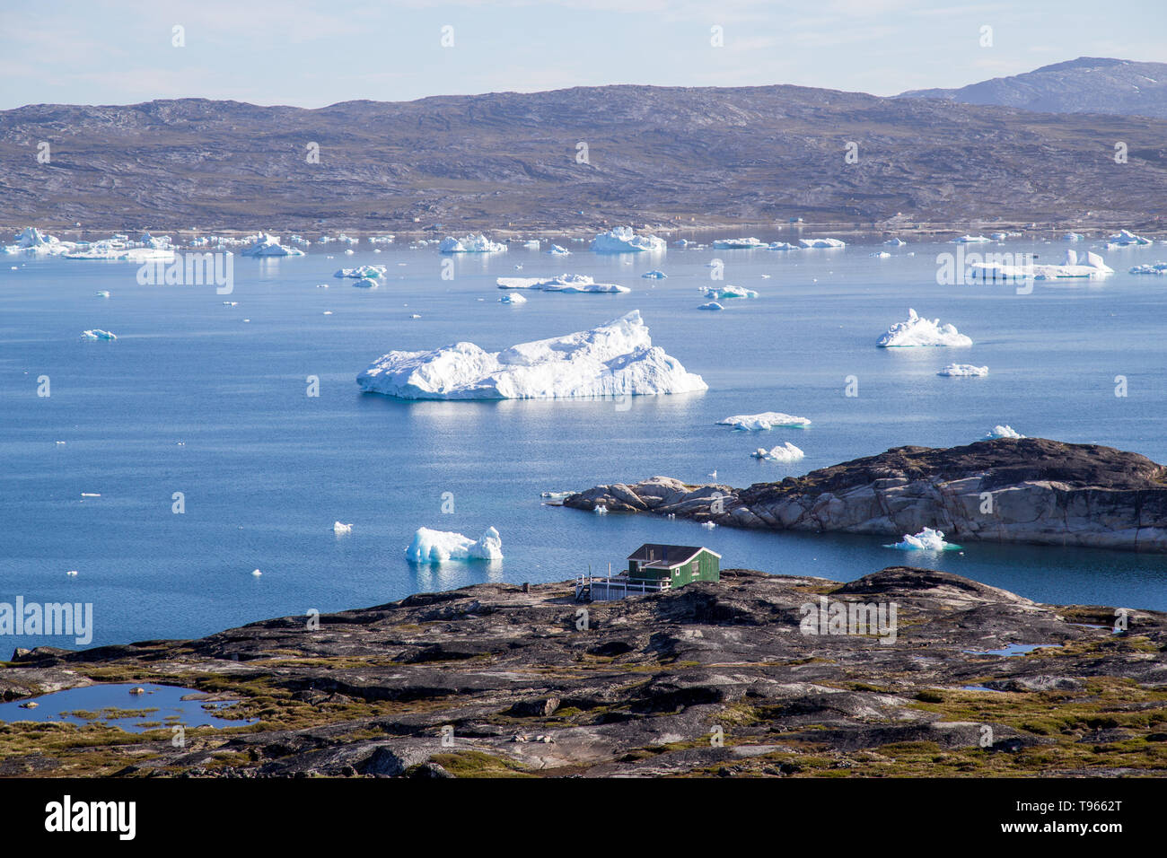 Green wooden house in West Greenland Stock Photo - Alamy