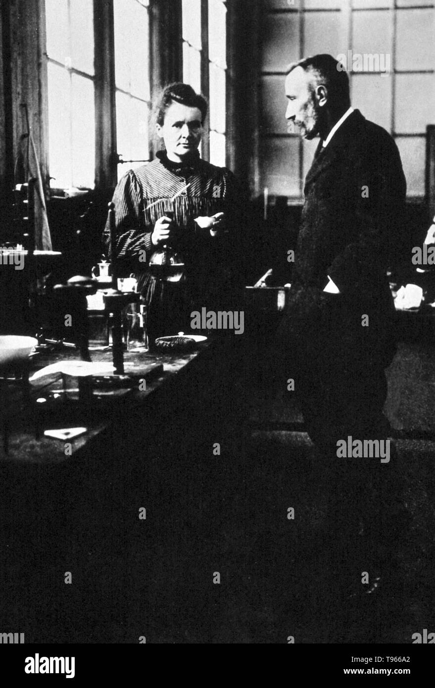 Marie curie lab hi-res stock photography and images - Alamy