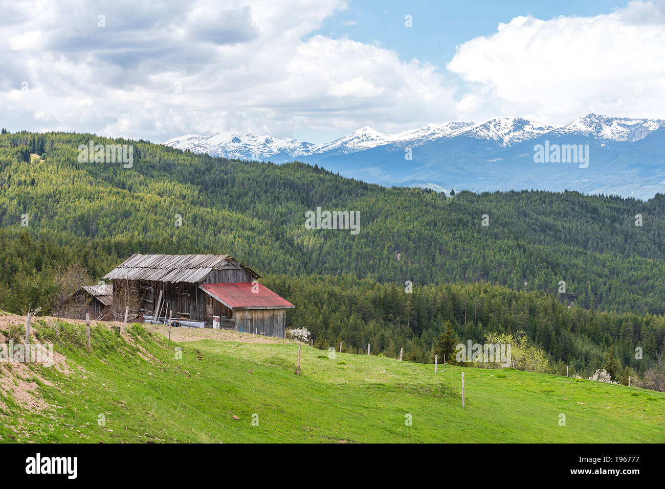 Alpine wooden roof hi-res stock photography and images - Alamy
