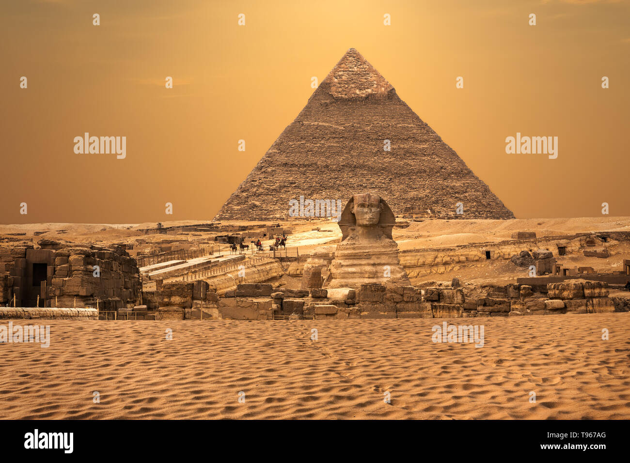 View on the Sphinx and the Pyramids, Giza desert, Egypt Stock Photo - Alamy