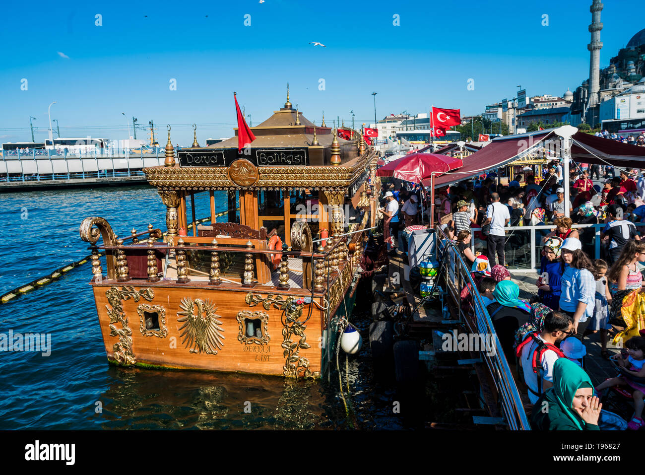 ISTANBUL, TURKEY - July 11 2017 : View of the boats selling balik ekmek ...