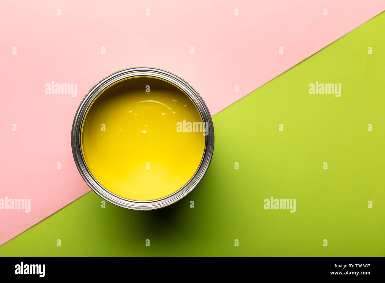 Tin of yellow paint hi-res stock photography and images - Alamy