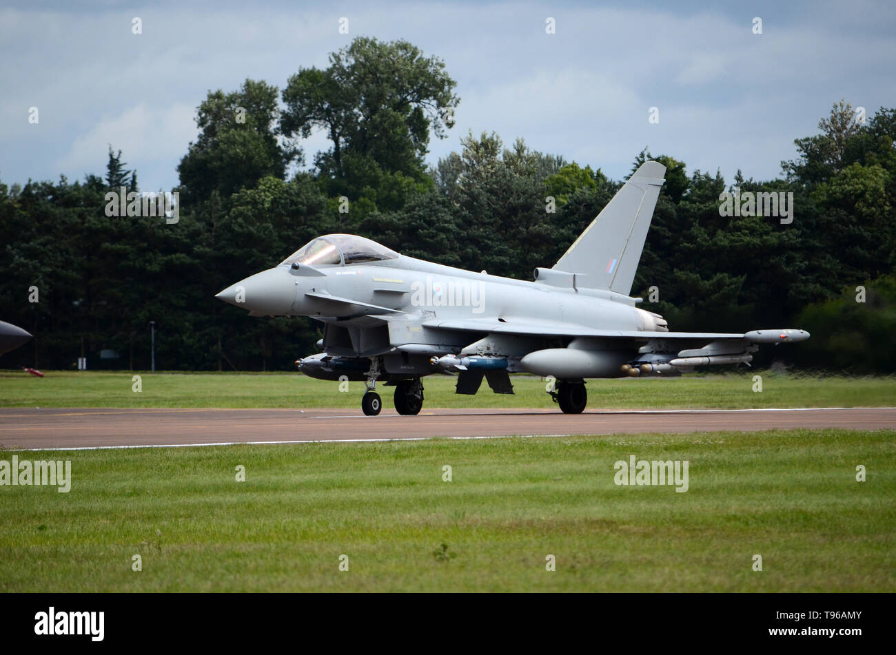 Multirole fighter aircraft hi-res stock photography and images - Alamy