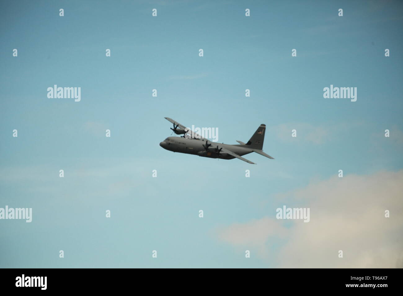 C 130 Silhouette High Resolution Stock Photography and Images - Alamy