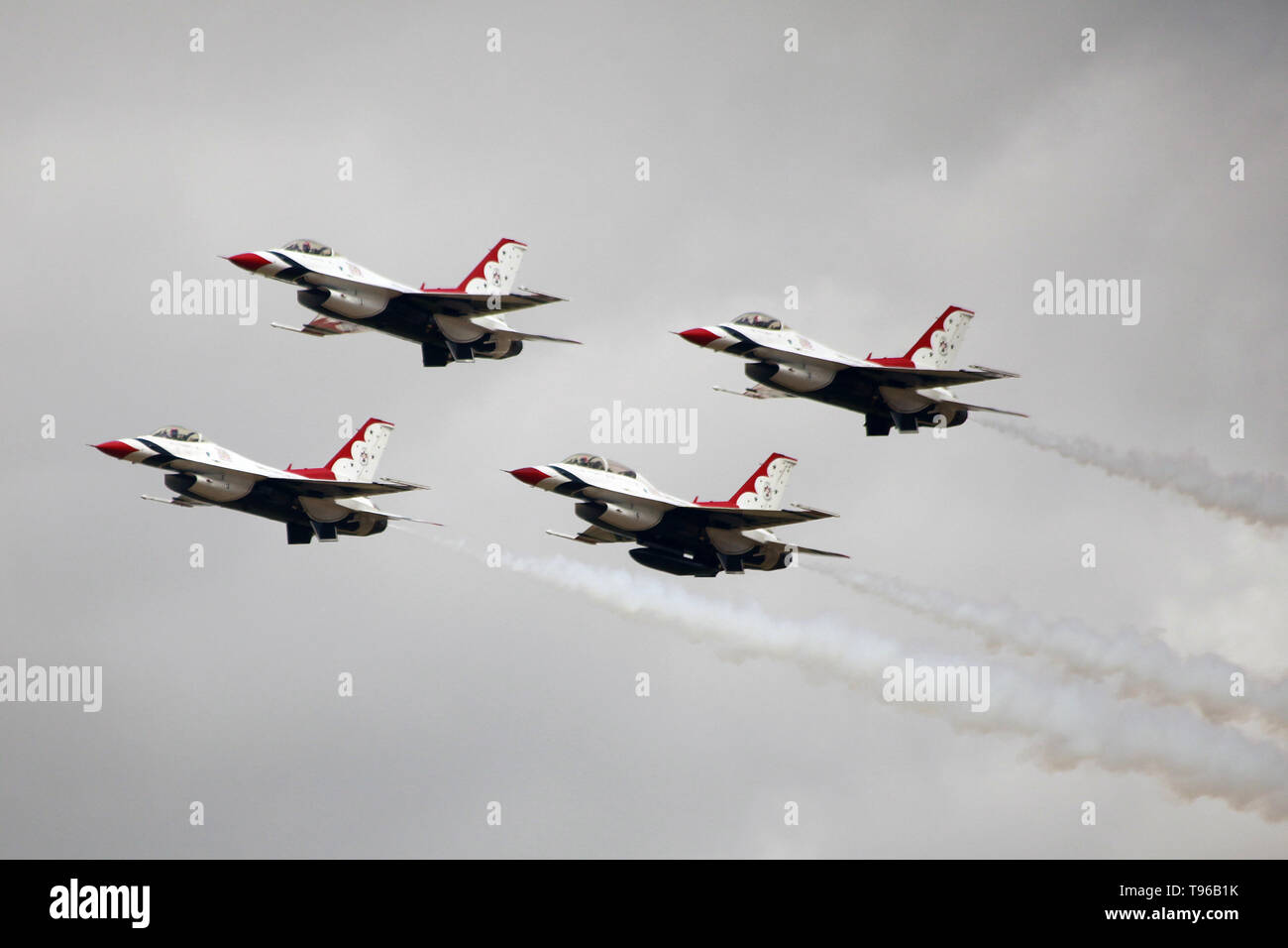 United States Air Force Thunderbirds, F16 air display team Stock Photo ...