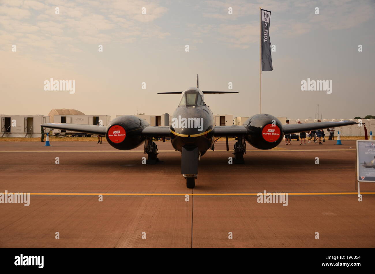 Gloster meteor mk 1 hi-res stock photography and images - Alamy