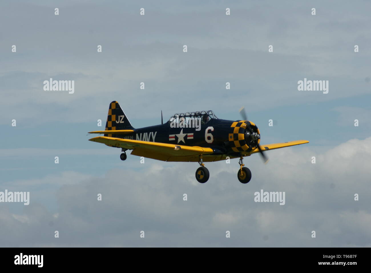 Ww2 british harvard aircraft hi-res stock photography and images - Alamy