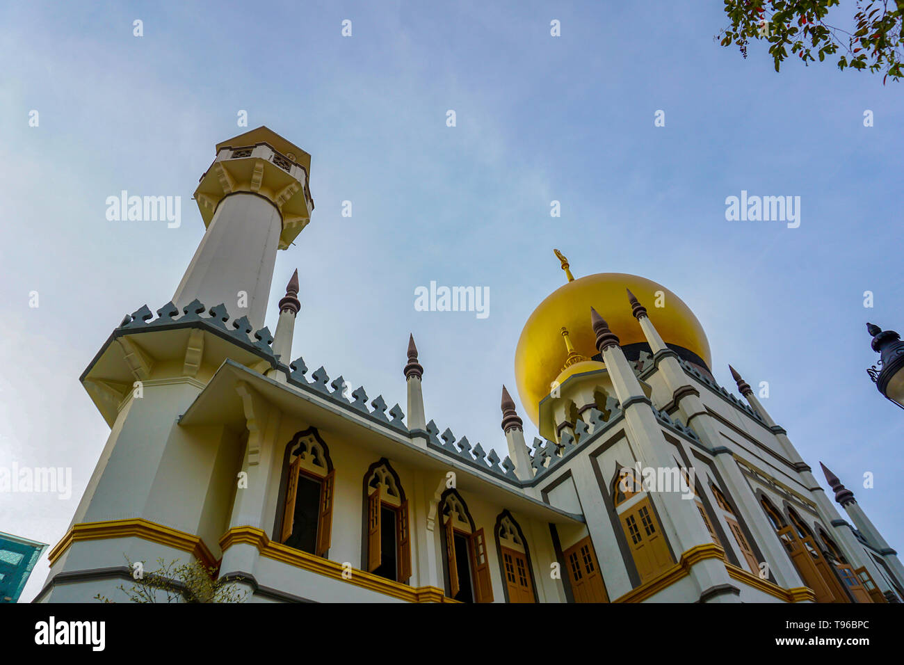Famous Masjid Sultan Mosque, Singapore Stock Photo - Alamy