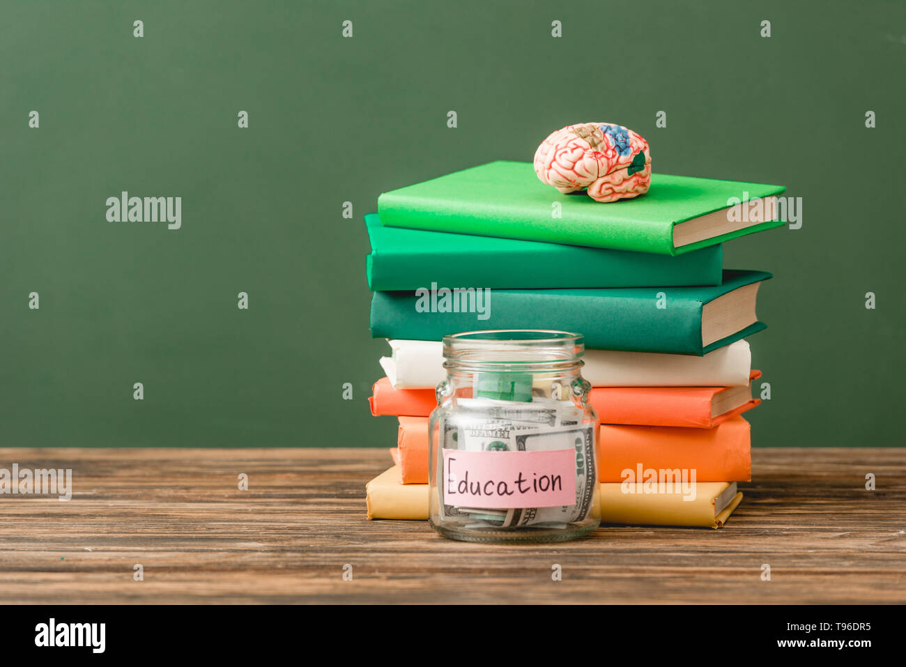 Brain surface anatomy hi-res stock photography and images - Alamy