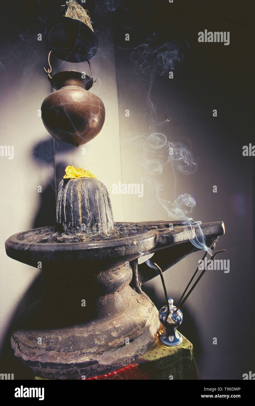 Shivling vector hi-res stock photography and images - Alamy