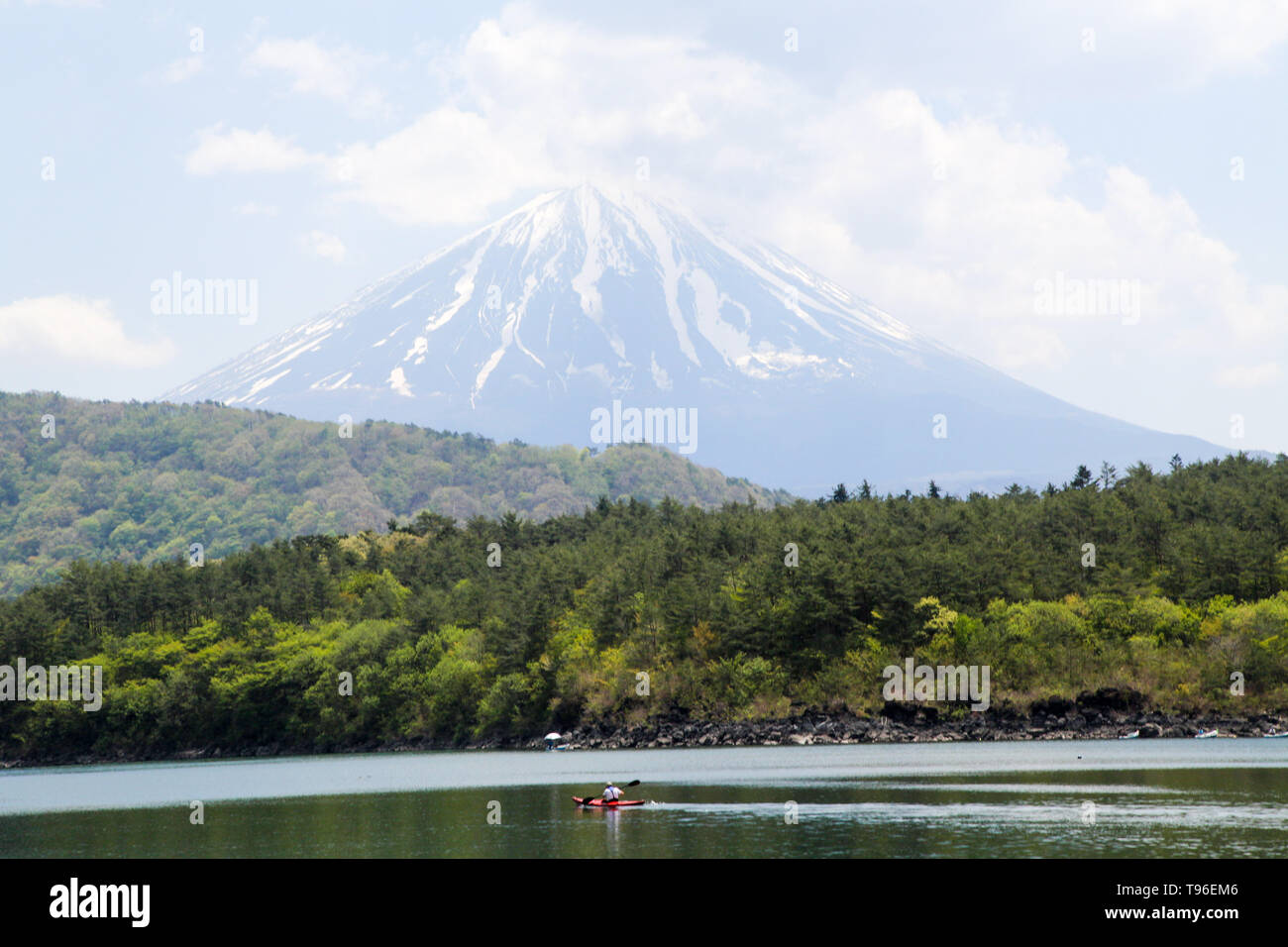 Lake Saiko & Mount Fuji, Japan Stock Photo - Alamy