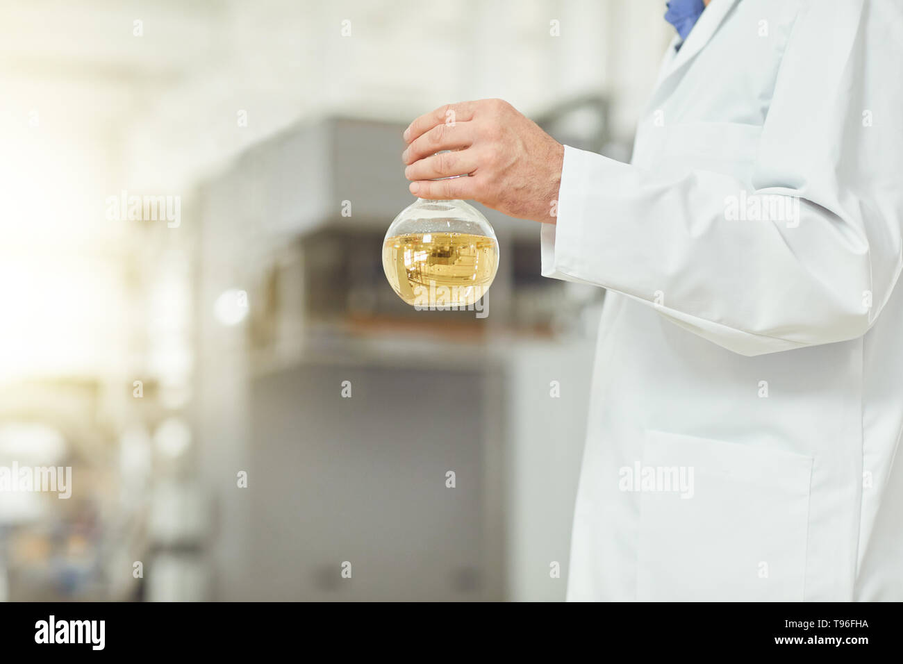 Liquid test hi-res stock photography and images - Alamy