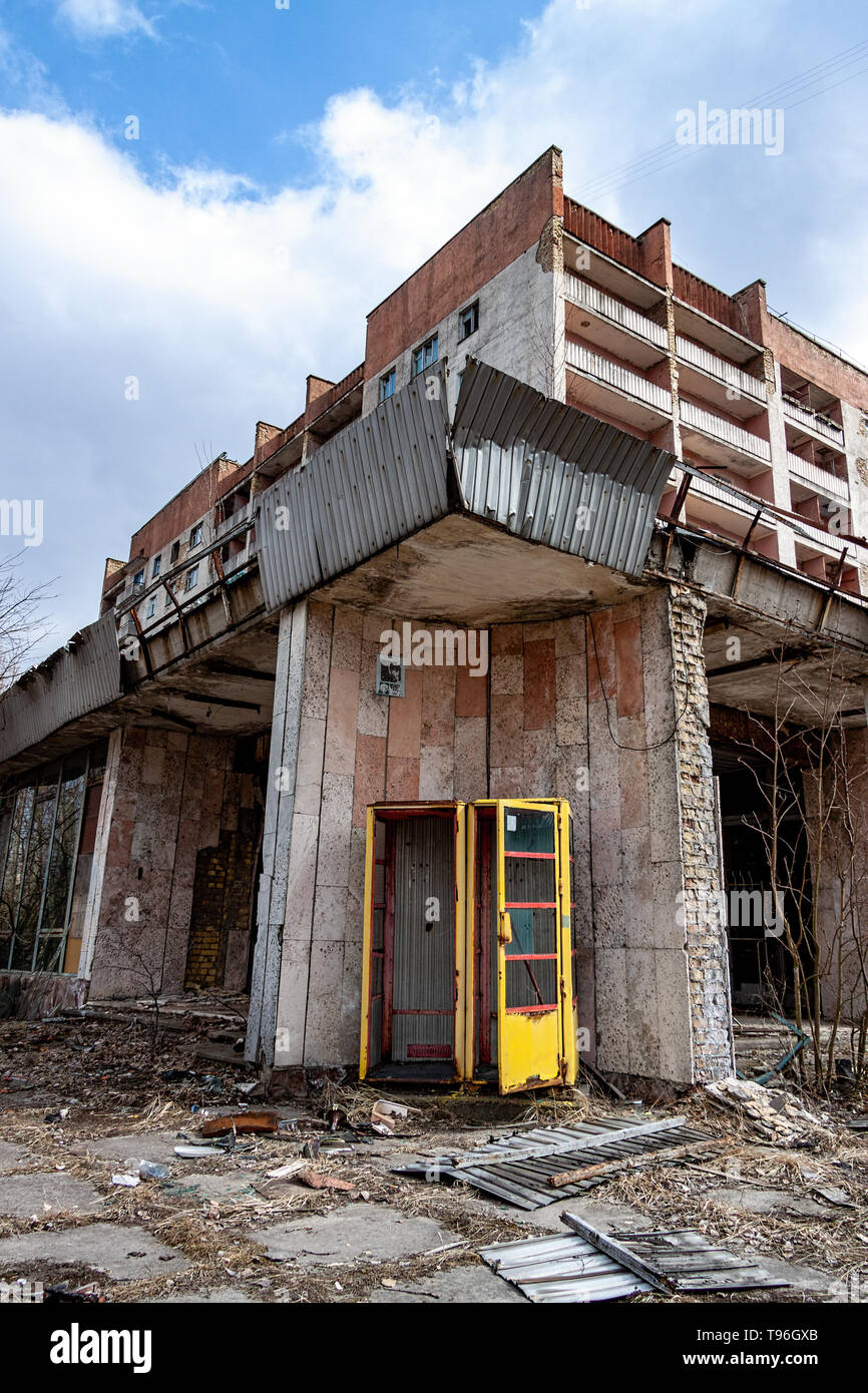 Pripyat, Zone of Alienation - the abandoned town near the Chernobyl ...
