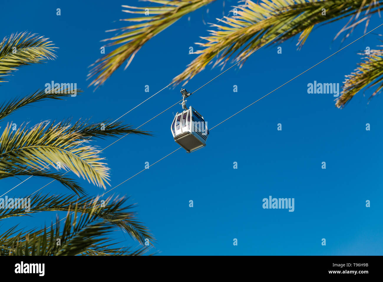 Suspension Cable Car Stock Photo - Alamy
