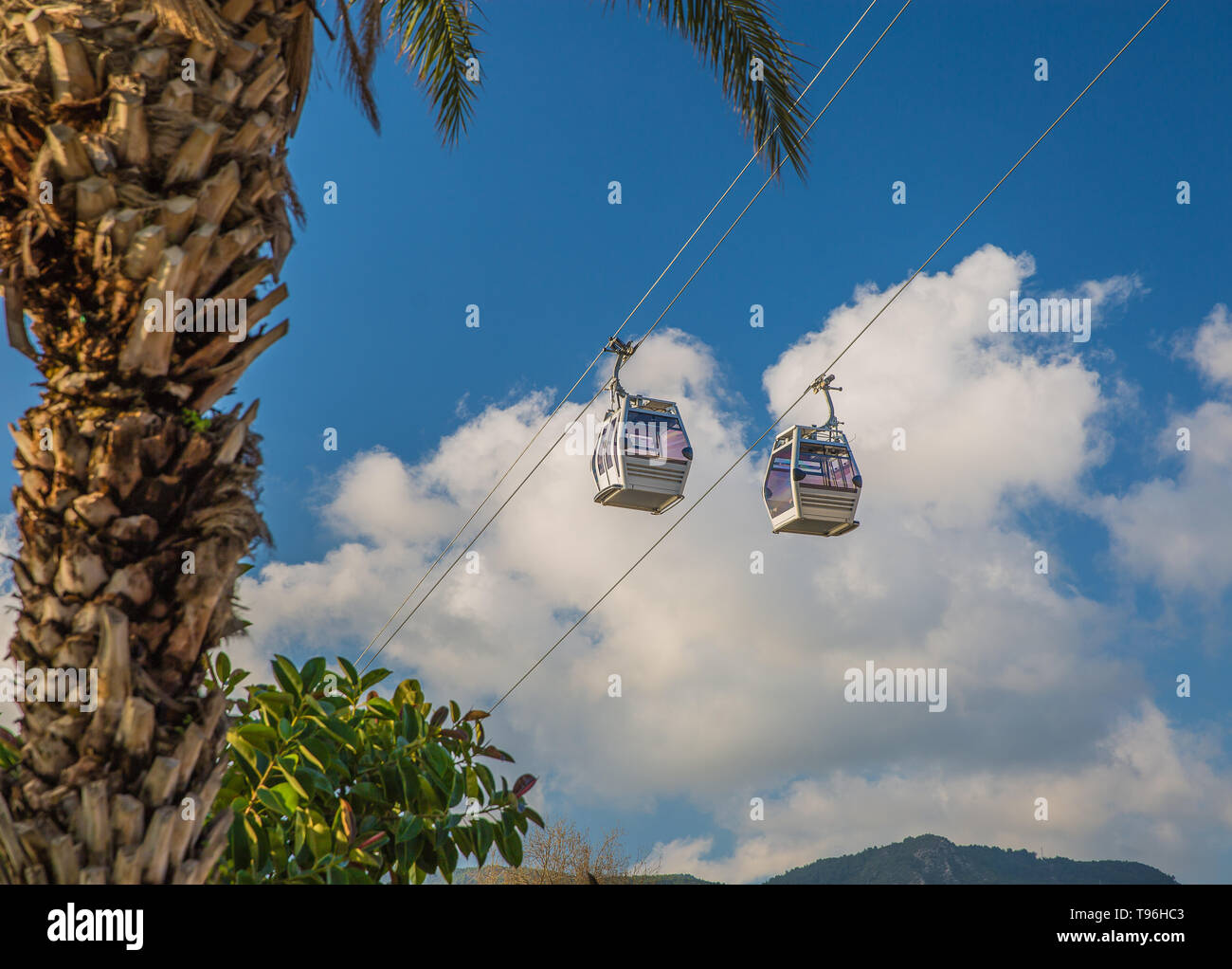 Suspension Cable Car Stock Photo - Alamy