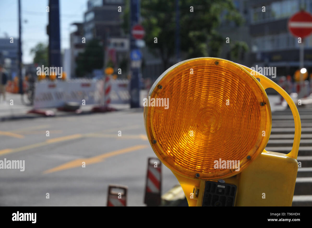 Yellow signal lamp hi-res stock photography and images - Alamy