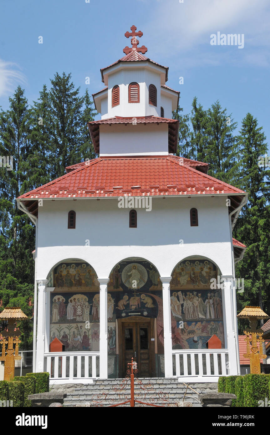 Romanian orthodox church hi-res stock photography and images - Alamy