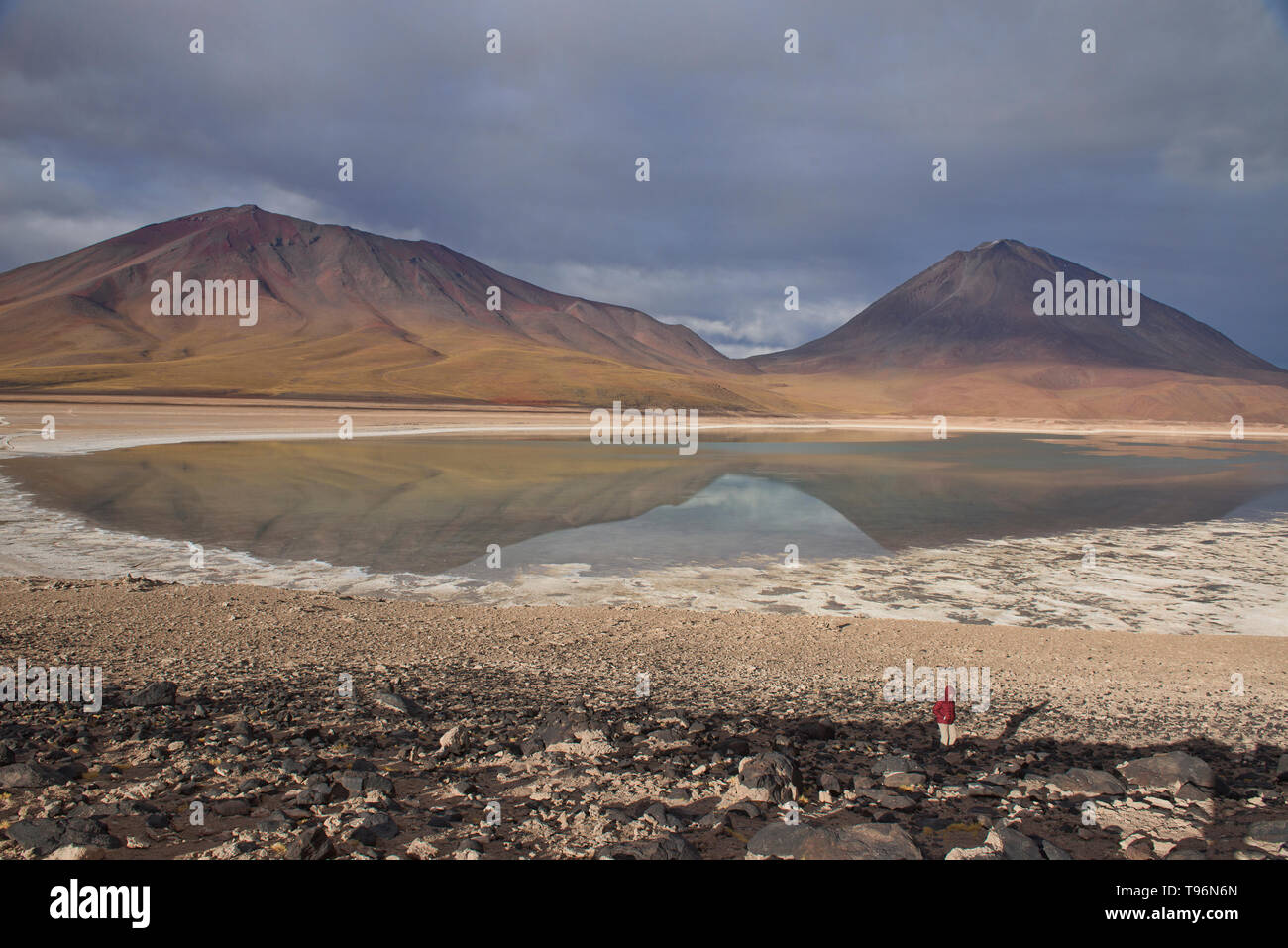 Licancabur Volcano and Laguna Verde, Salar de Uyuni, Bolivia Stock ...