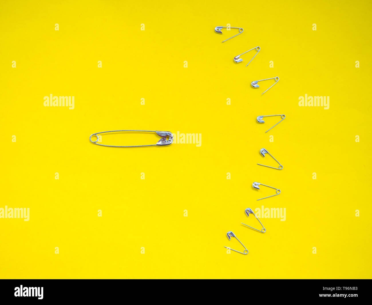 Safety pin cloth hi-res stock photography and images - Alamy