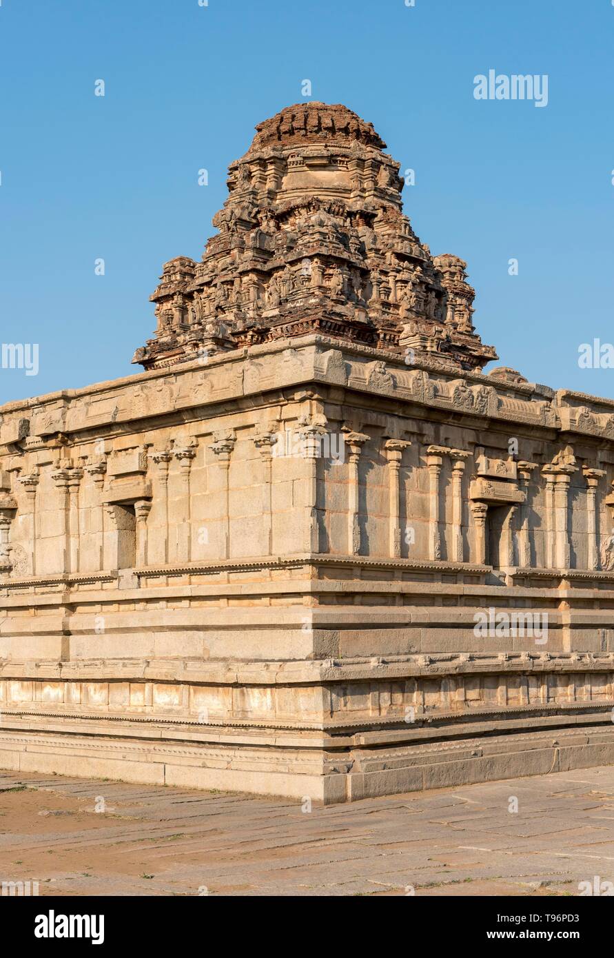 Shri or shree vijaya vitthala temple hi-res stock photography and ...