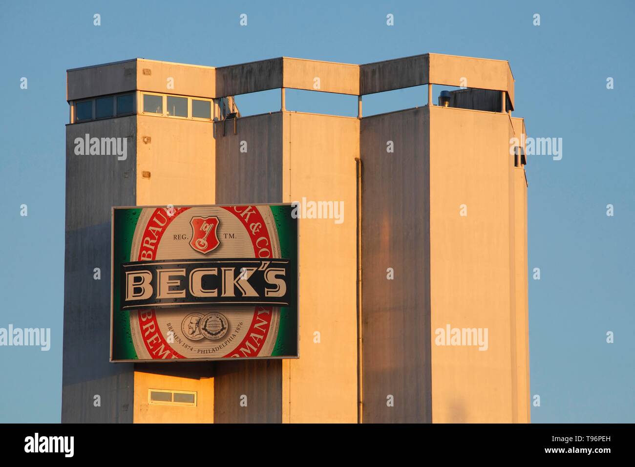 Becks logo hi-res stock photography and images - Alamy