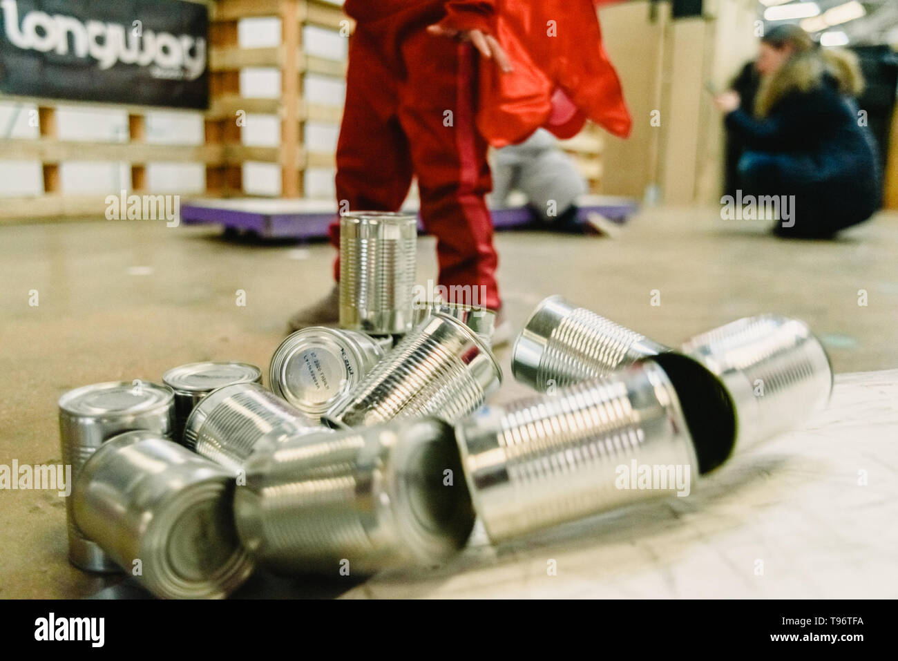 Knock down cans hi-res stock photography and images - Alamy