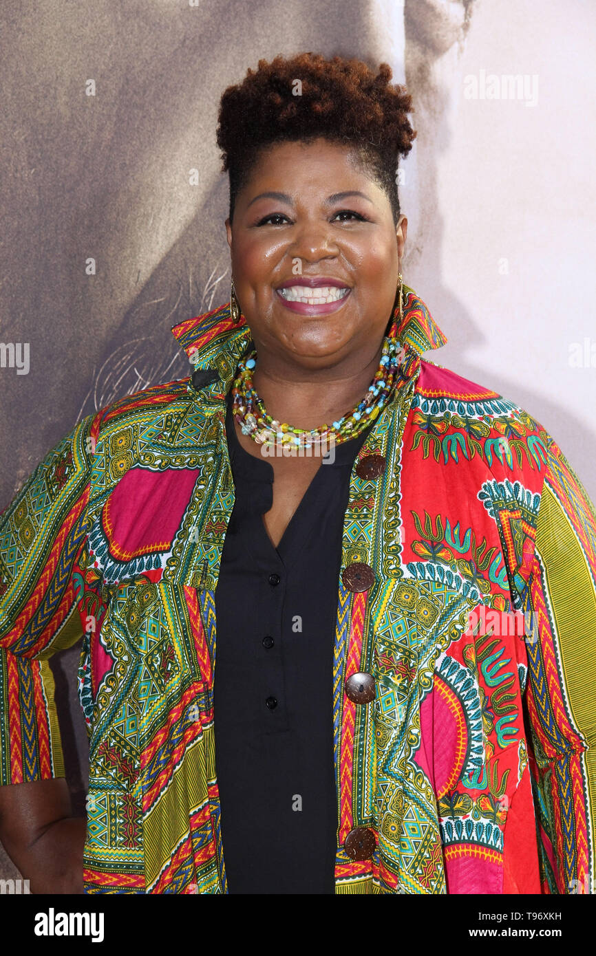 Cleo King at the HBO's "Deadwood The Movie" Premiere. Held at the The ...