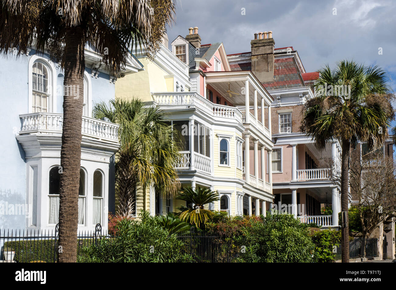 Photos Of Historic Homes In Charleston Sc at Lynne Griffin blog