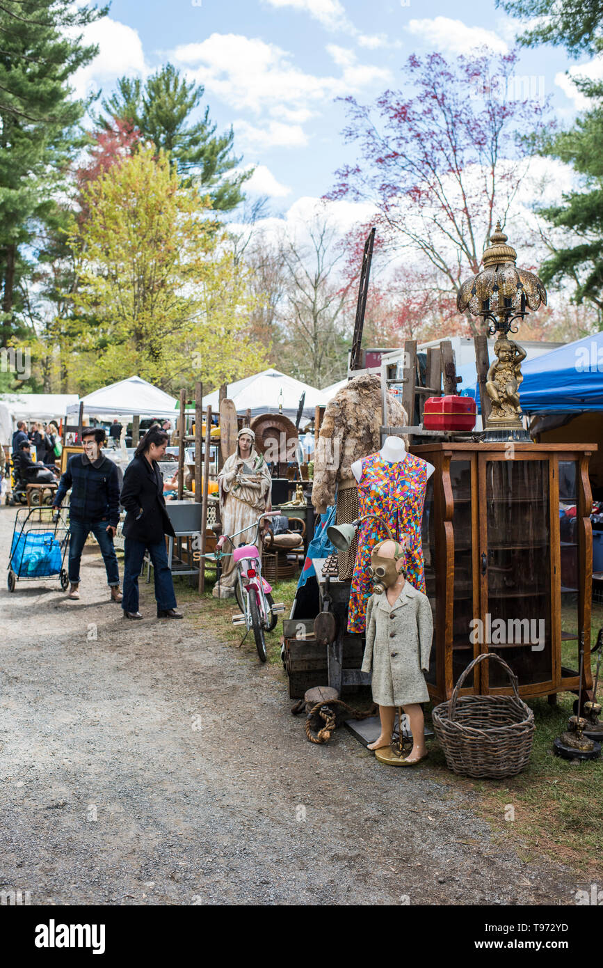 Brimfield flea market massachusetts hi-res stock photography and images ...