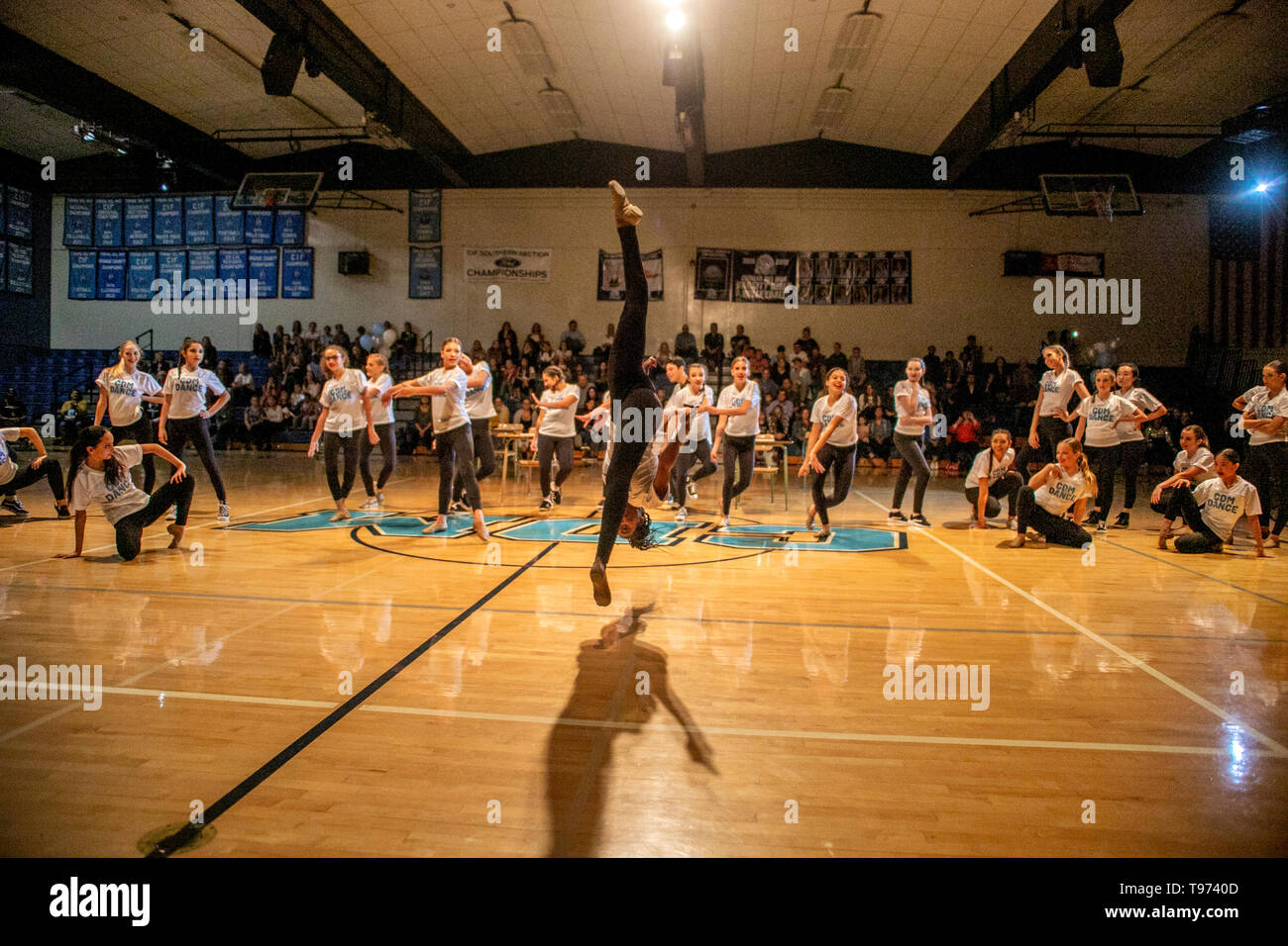 Dance Contestants High Resolution Stock Photography and Images - Alamy