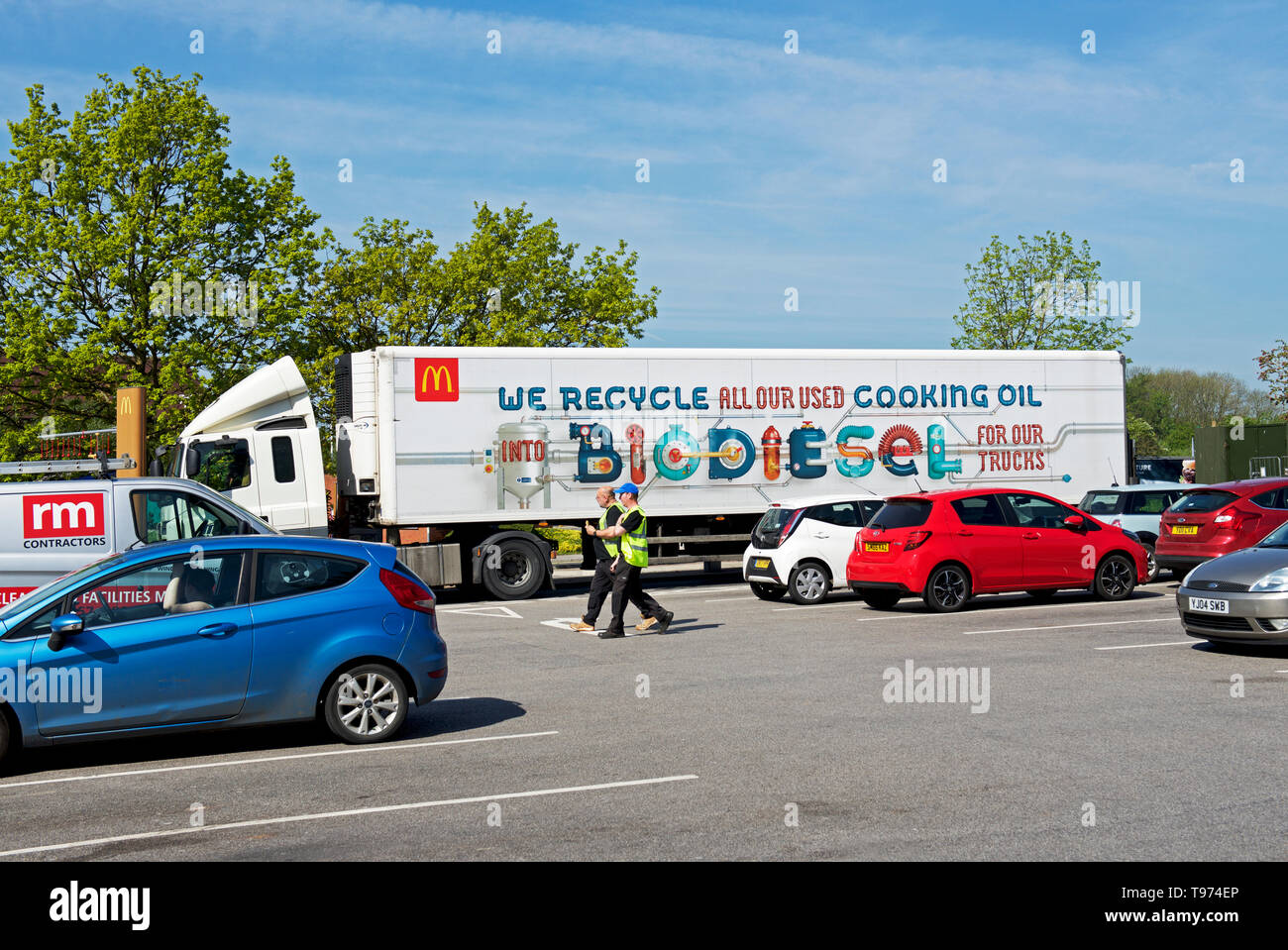 Mcdonald's delivery uk hi-res stock photography and images - Alamy