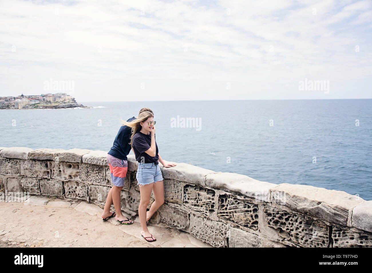 Teenagers at lookout Stock Photo - Alamy