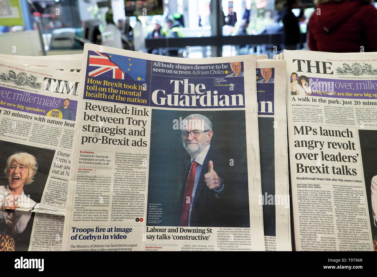 Newspaper poster advert hi-res stock photography and images - Alamy